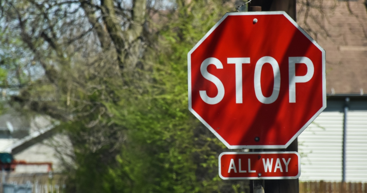 Four-Way Stop Crash Claims in Indiana| Pfeifer Morgan & Stesiak